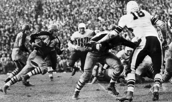 Sidney Luckman - WikiCU, the Columbia University wiki encyclopedia